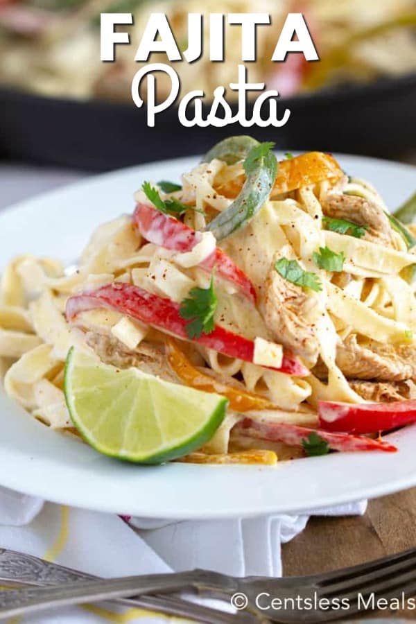 Fajita Pasta {Perfect One Pot Meal} - CentsLess Meals