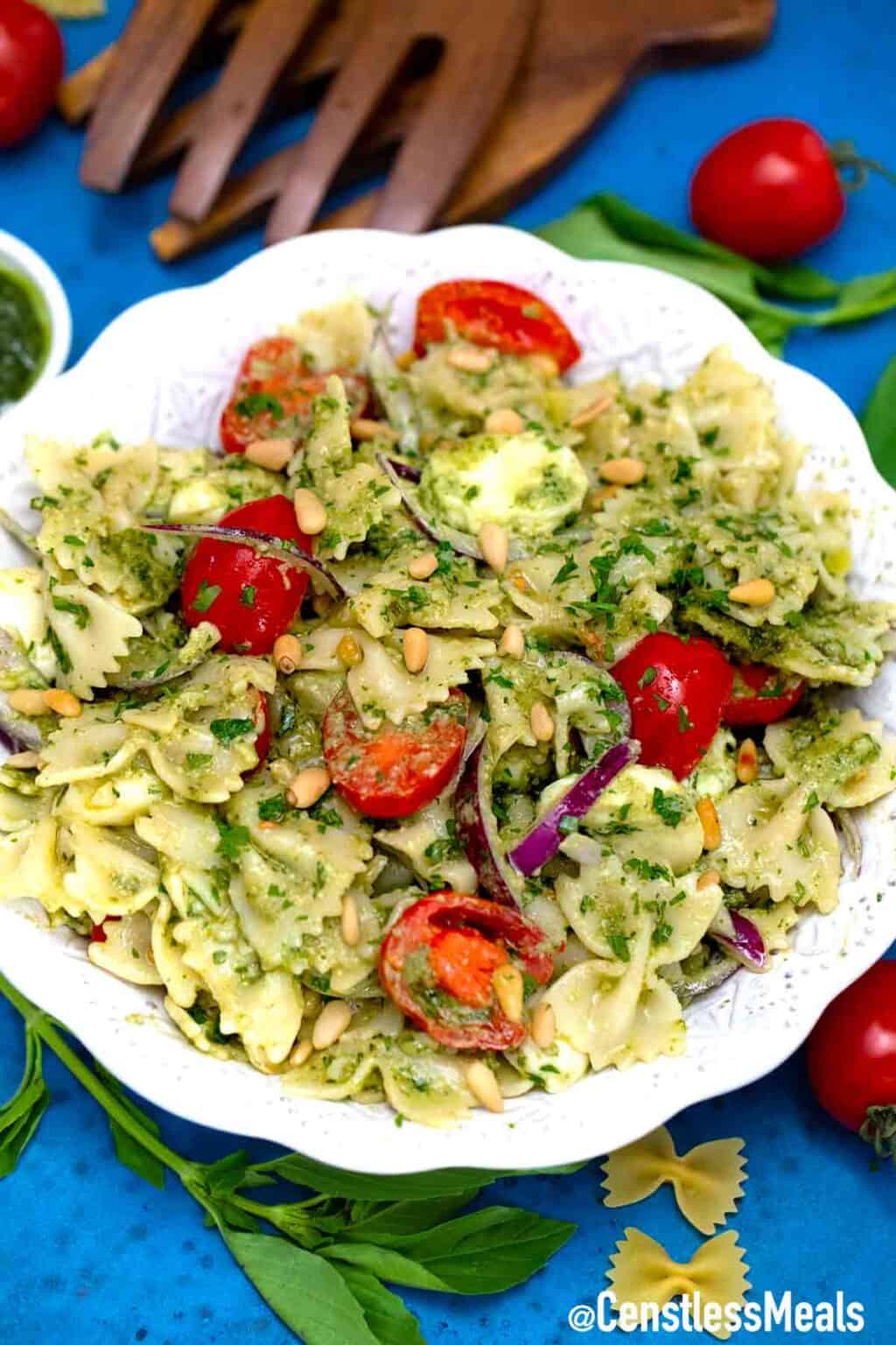 Easy Pasta Salad (Quick 10 Minute Prep!) - The Shortcut Kitchen