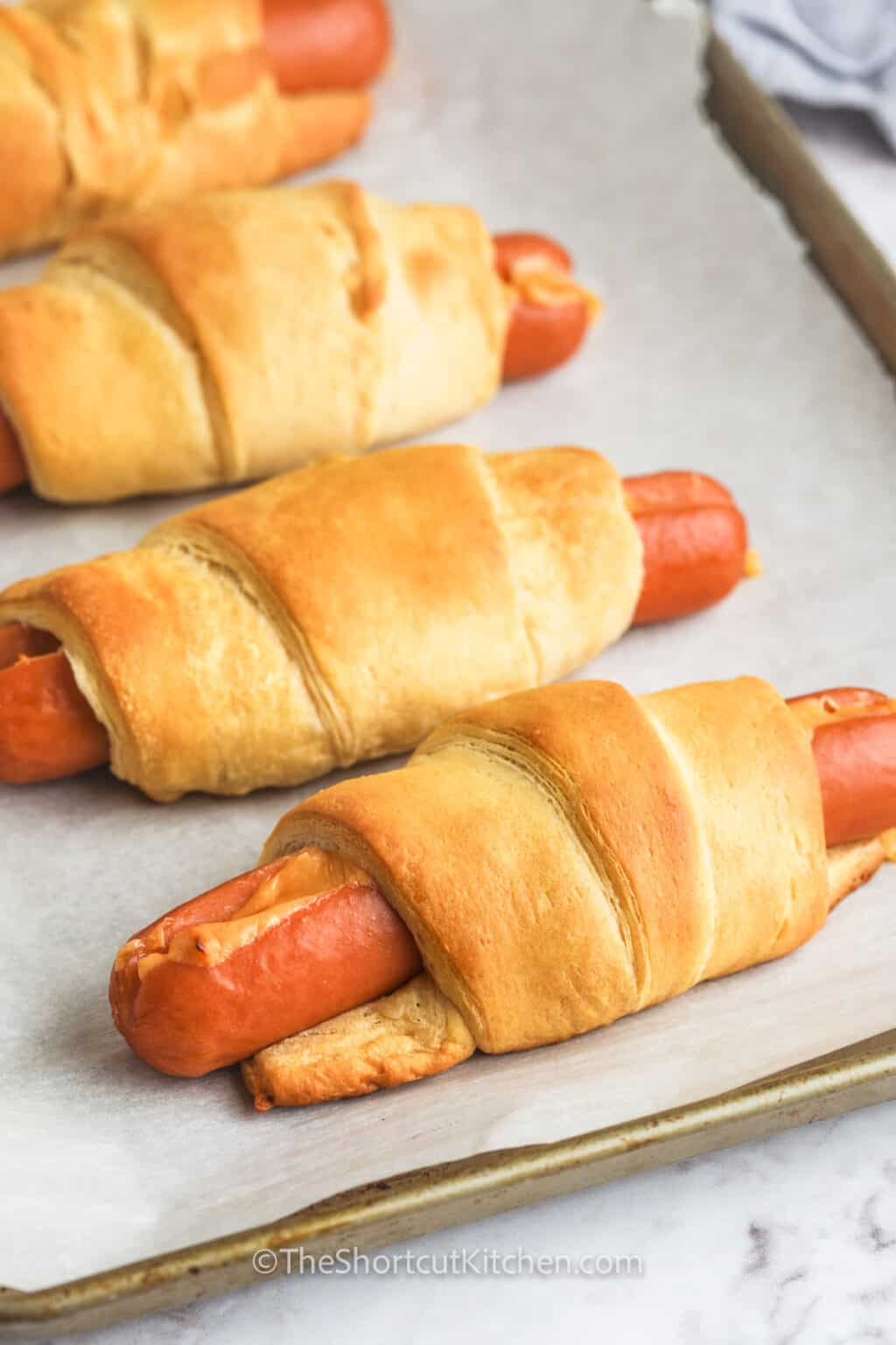 Crescent Roll Hot Dogs (Just 3 Ingredients!) - The Shortcut Kitchen