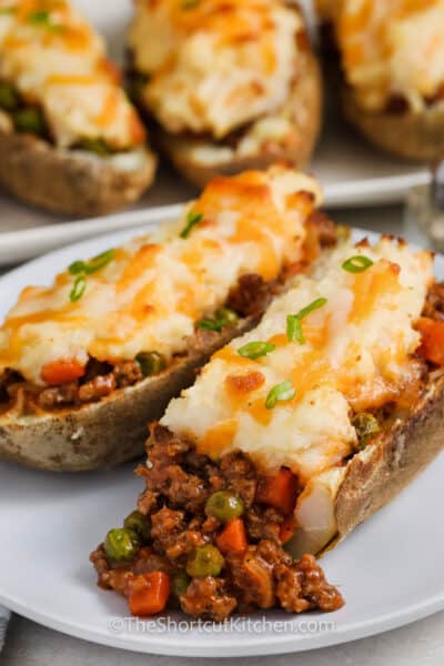 Cottage Pie Baked Potatoes
