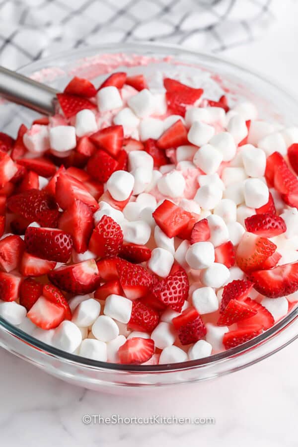 Strawberry Fluff (Easy No-Bake Dessert!)