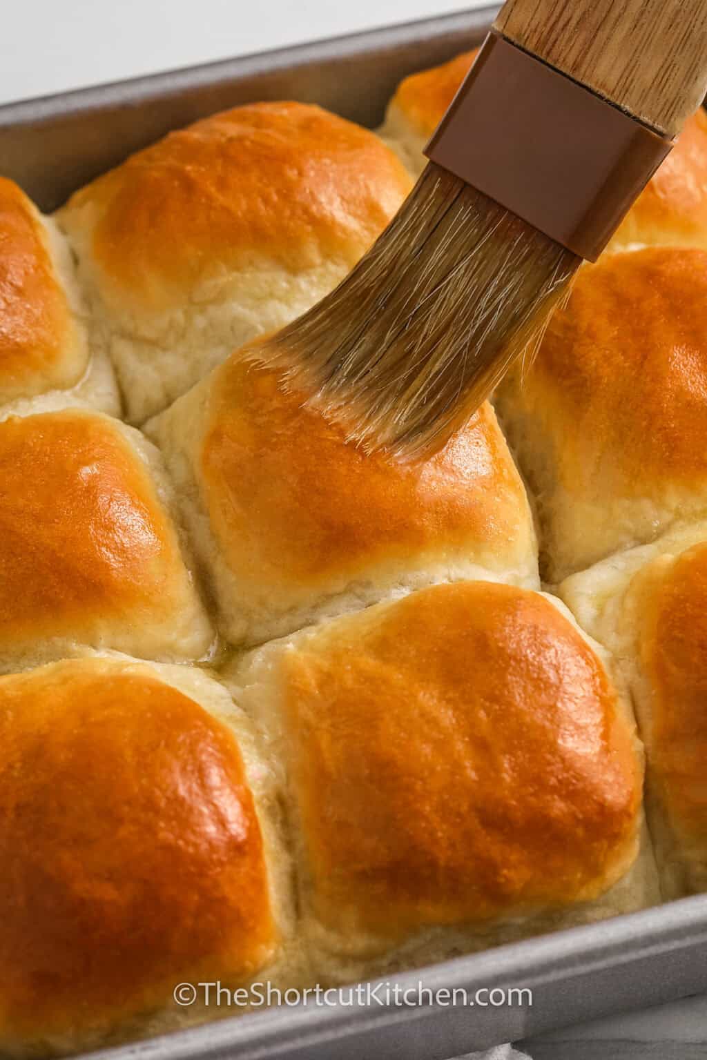 Quick Dinner Rolls (Light & Fluffy) - The Shortcut Kitchen